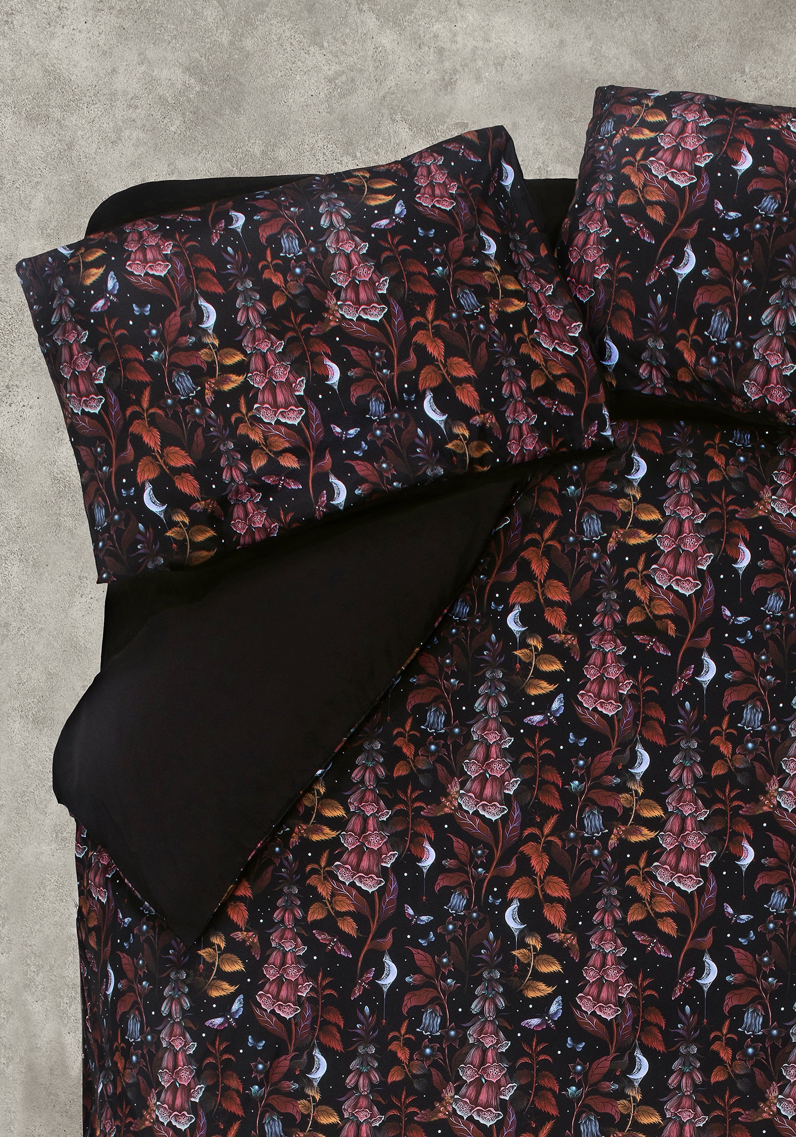 Disturbia | Foxglove Bedding Set - Double | Bedding Sets