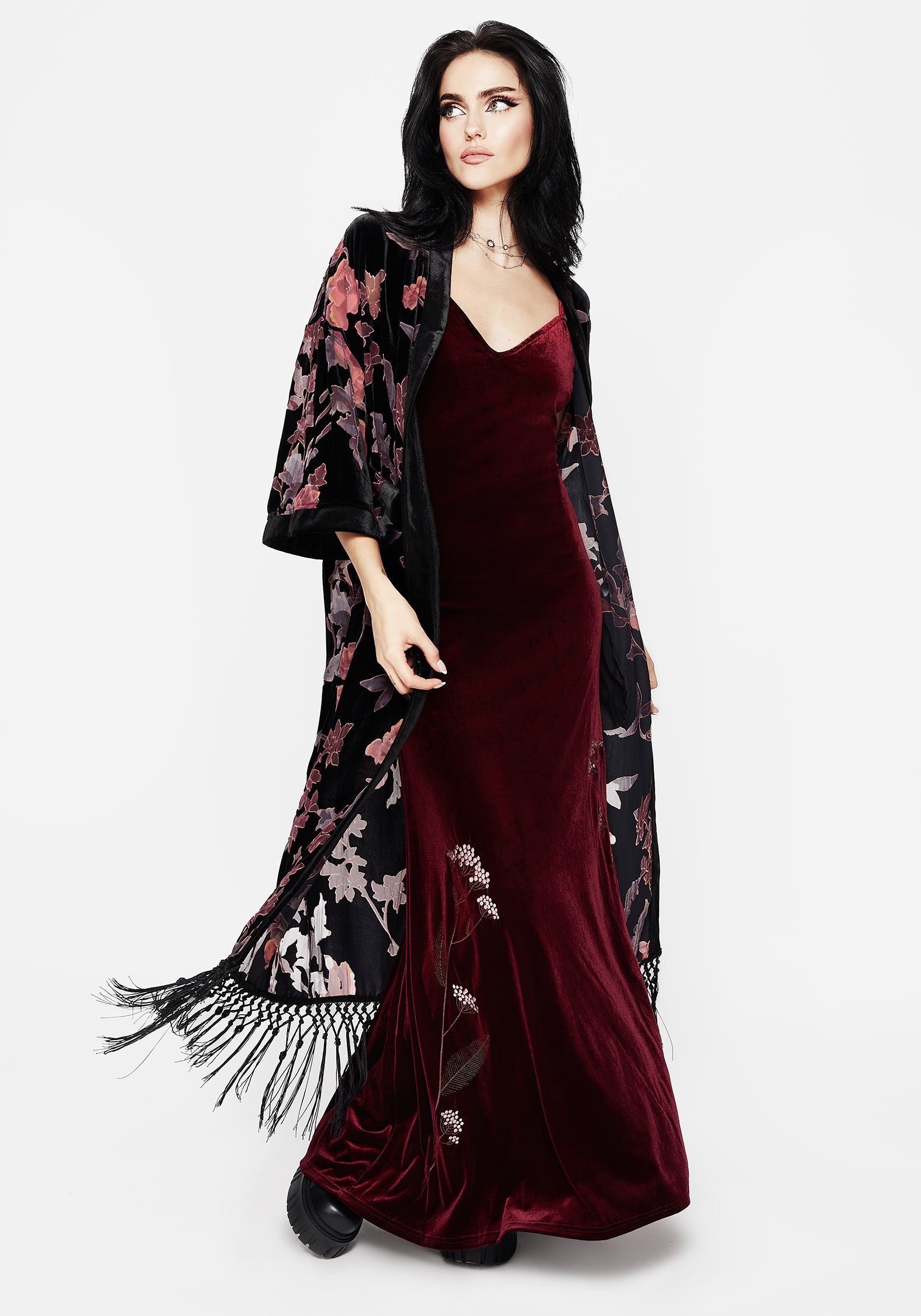 Virosa Floral Embroidered Velour Gown – Disturbia