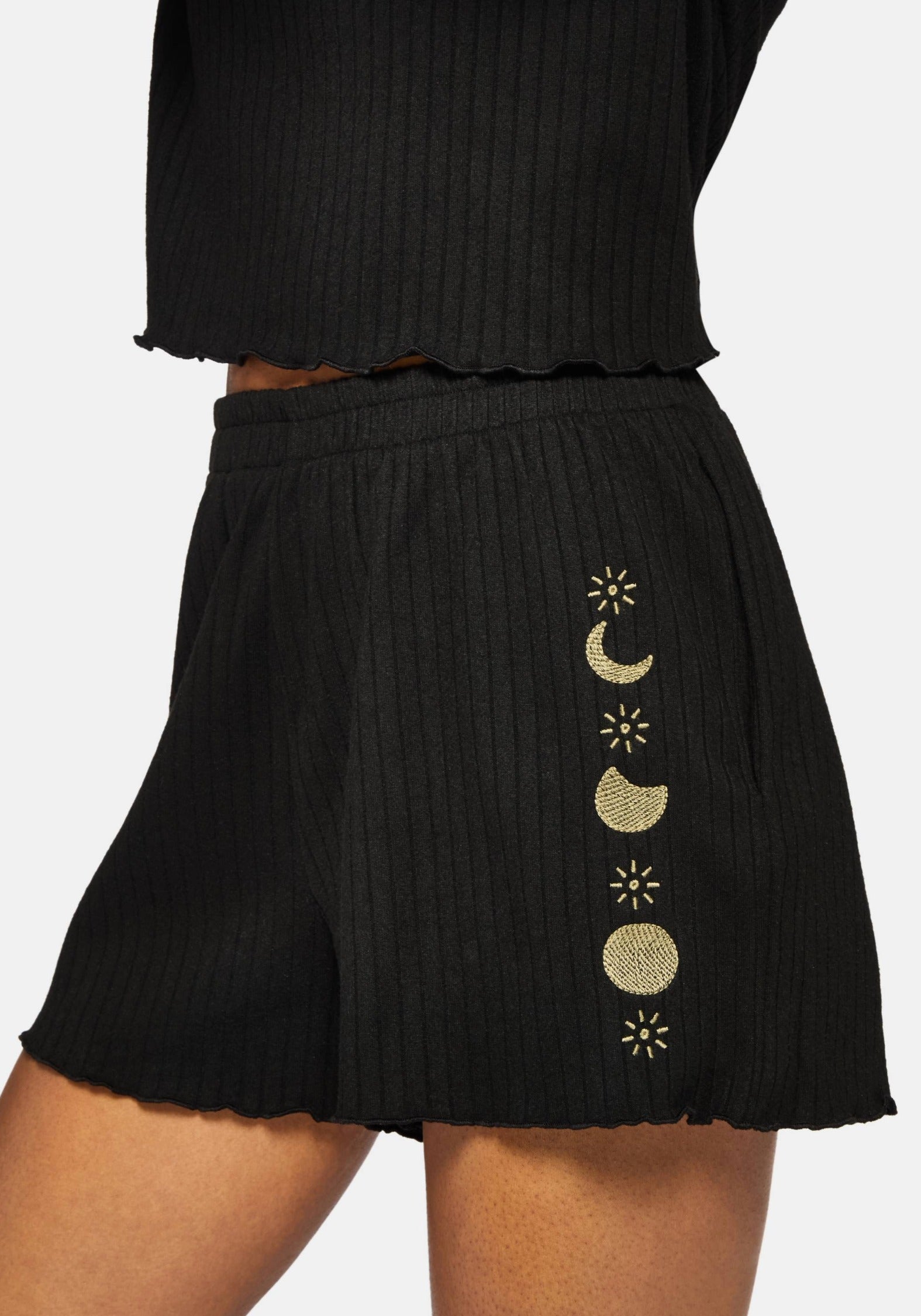 Griffinfly Embroidered Lettuce Hem Pyjama Short – Disturbia