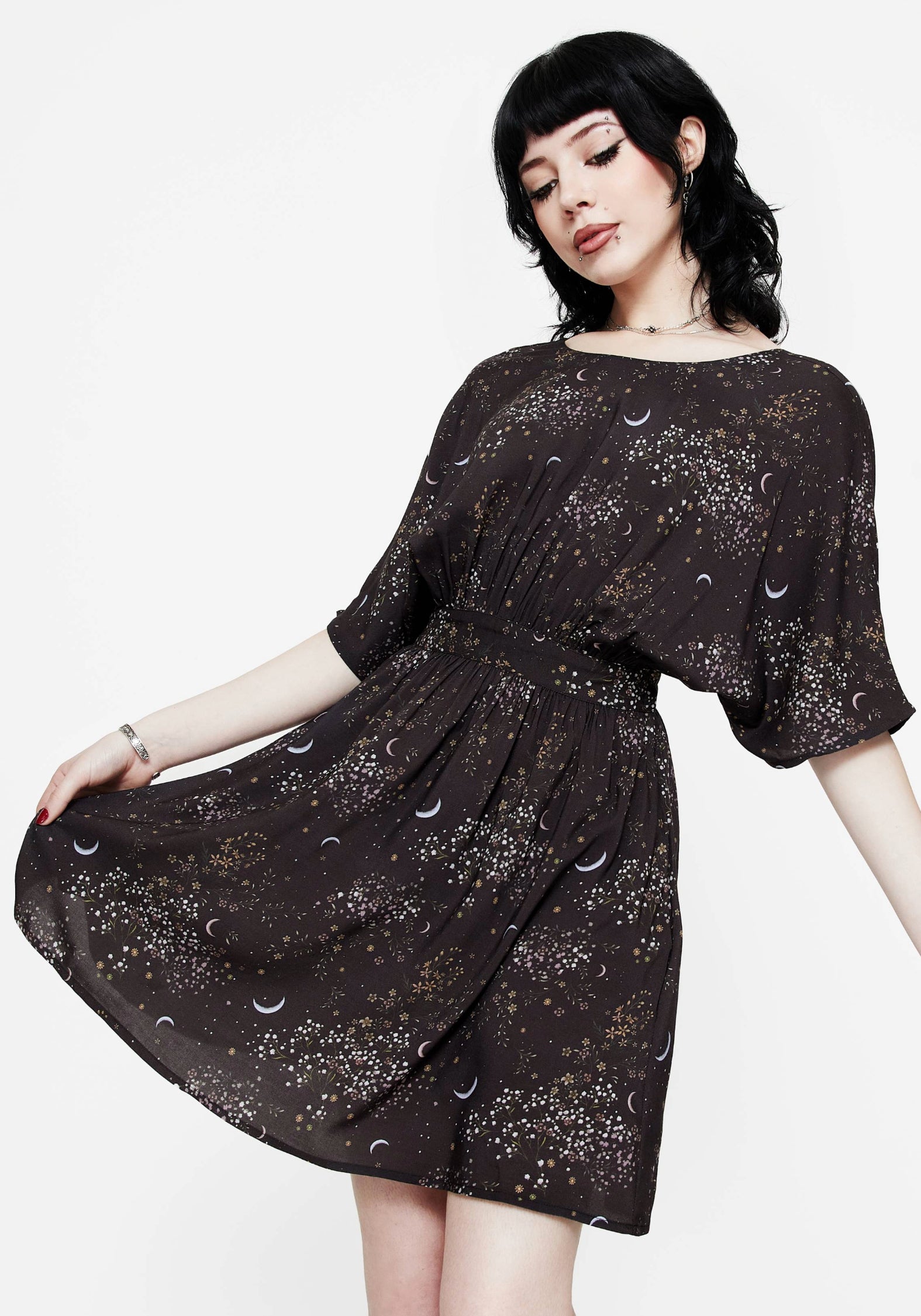 Peaseblossom Celestial Tie Back Mini Dress – Disturbia