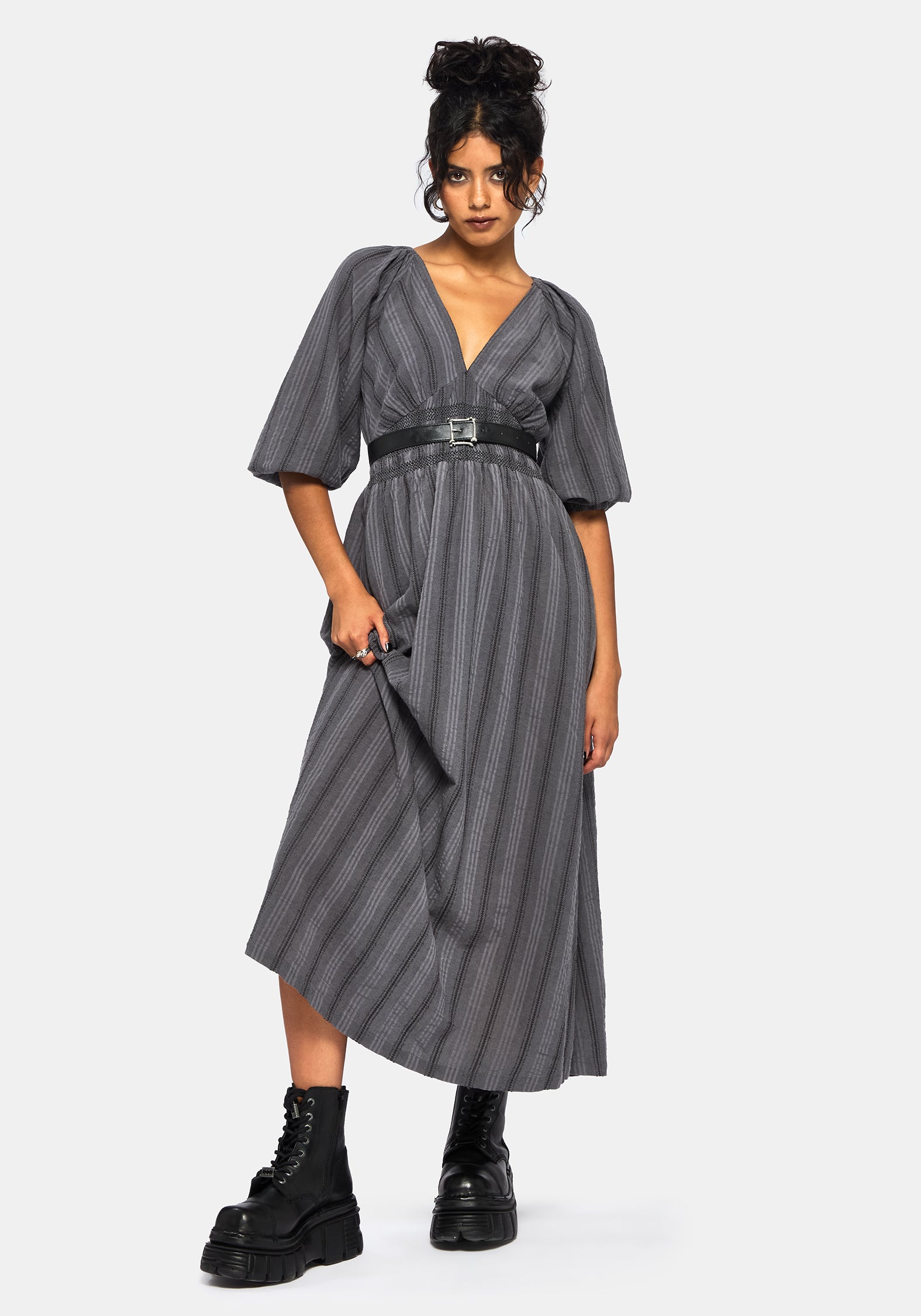 Grove Cotton Stripe Long Sleeve Shirred Tie Back Midaxi Dress – Disturbia