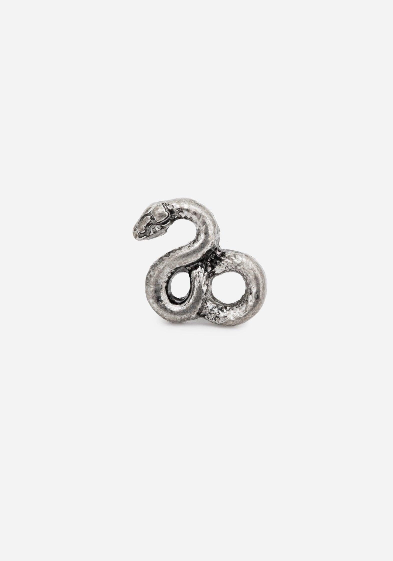 Arlo Snake Cartilage Piercing – Disturbia