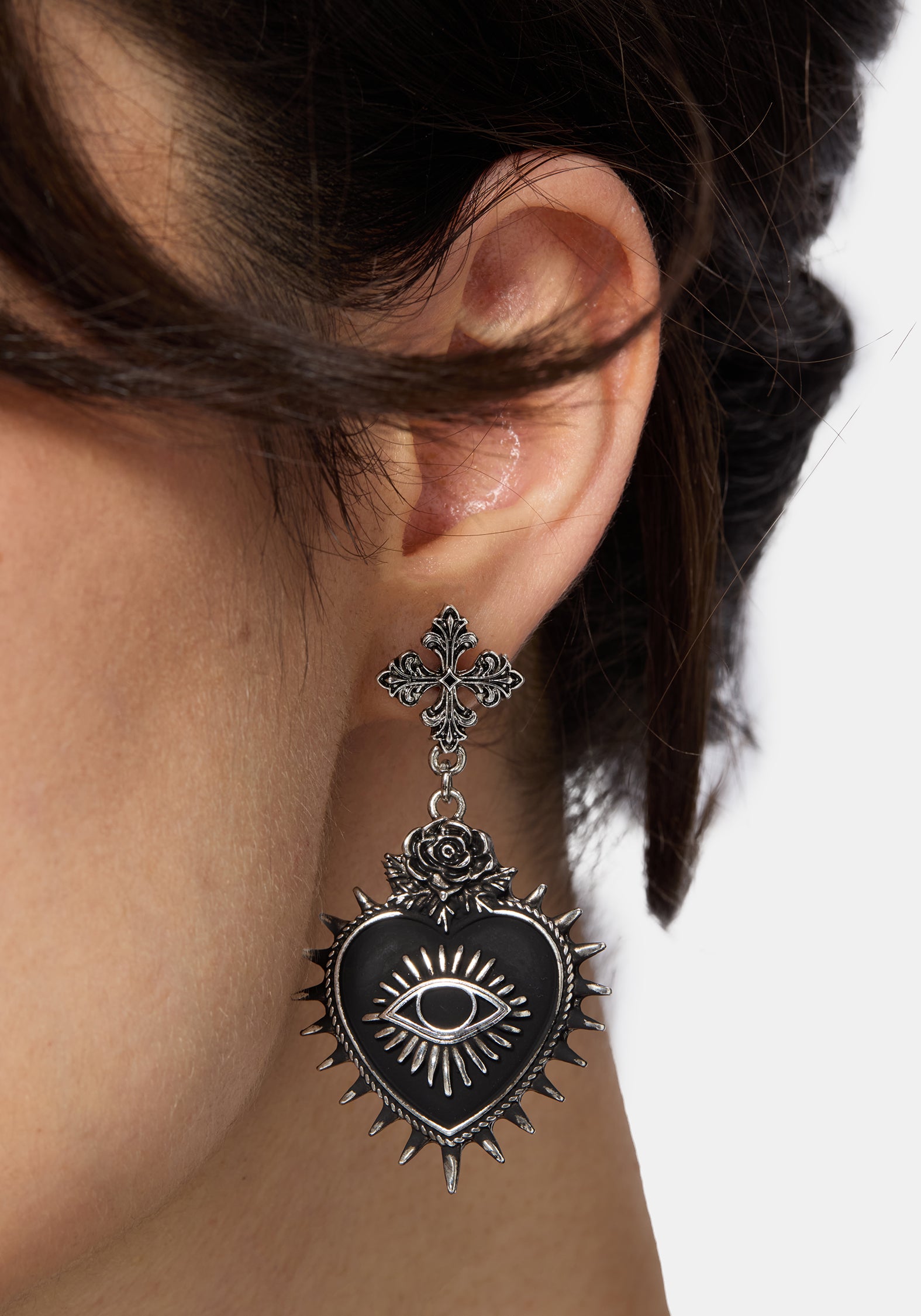 Amada Prickle Sacred Heart Drop Earrings – Disturbia