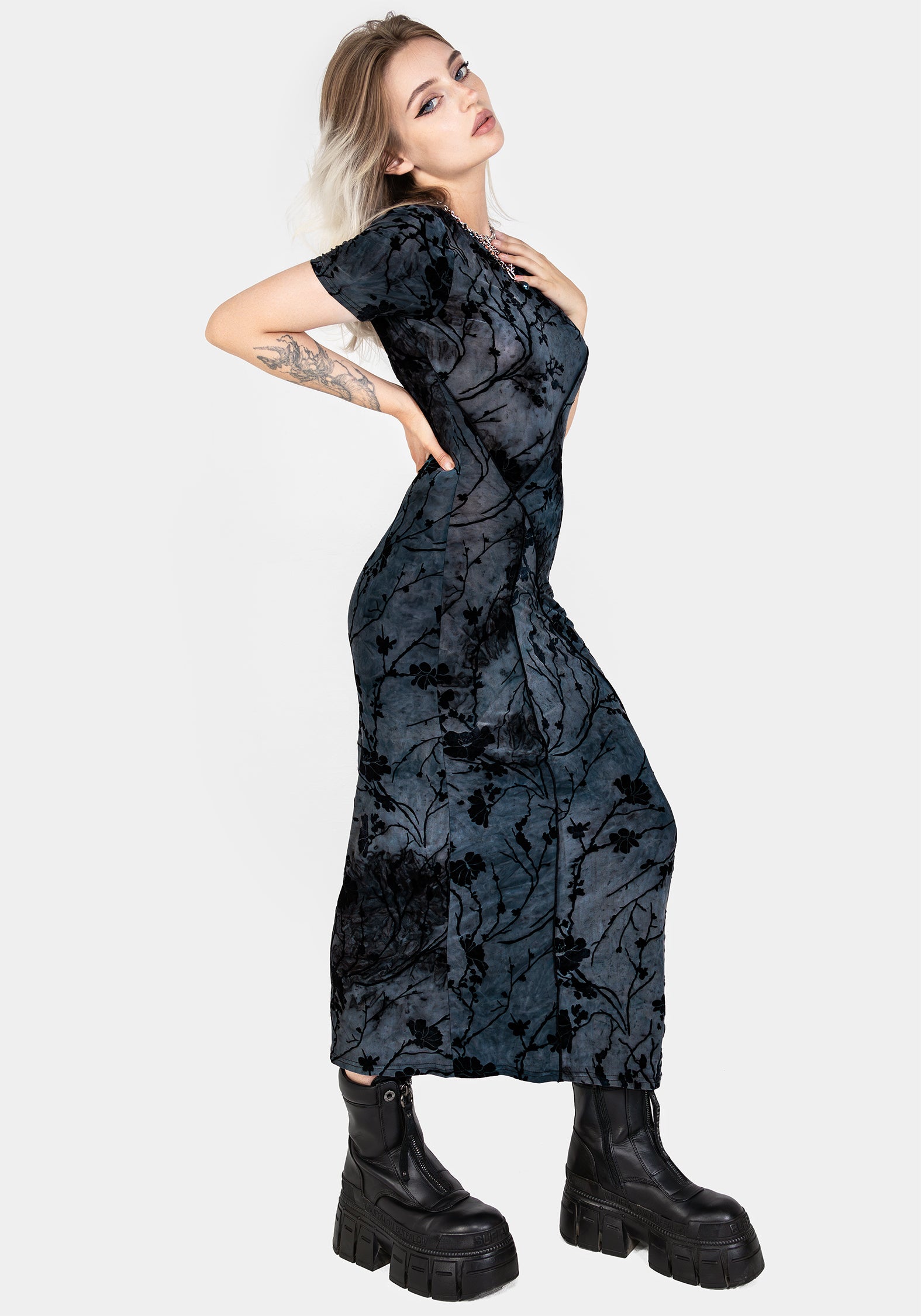 Wytchelm Bodycon Midaxi Dress – Disturbia