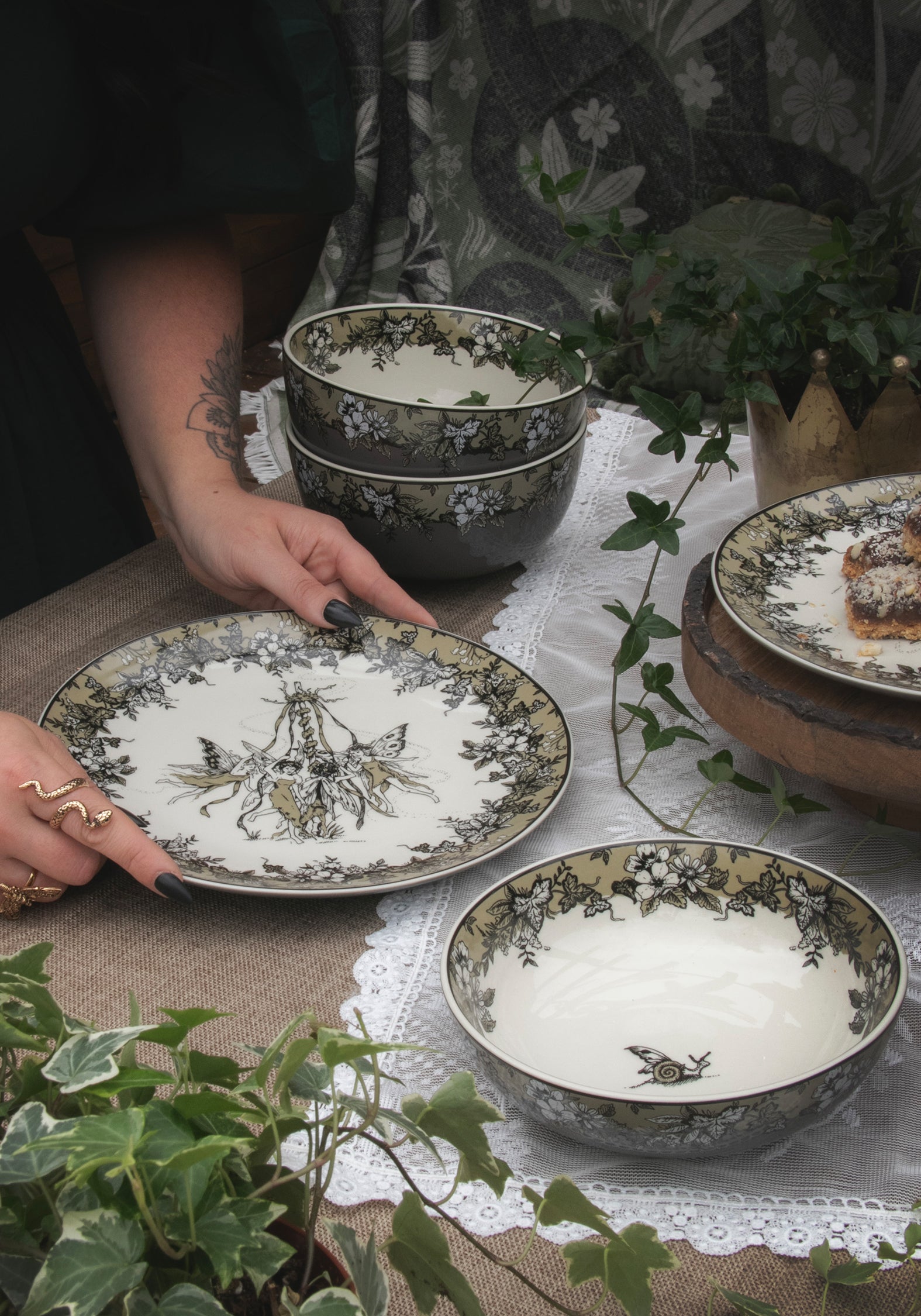 Maypole Pasta Bowl (2 Piece Set) – Disturbia