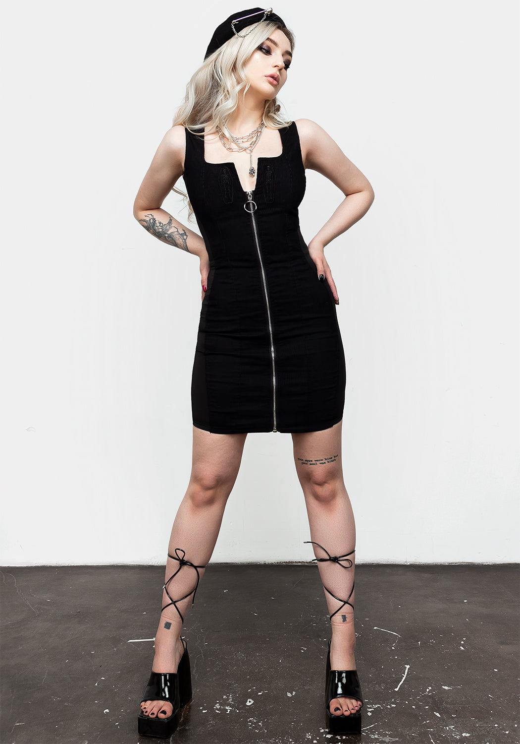 Lizzy-Zip-Up-Corset-Dress – Disturbia