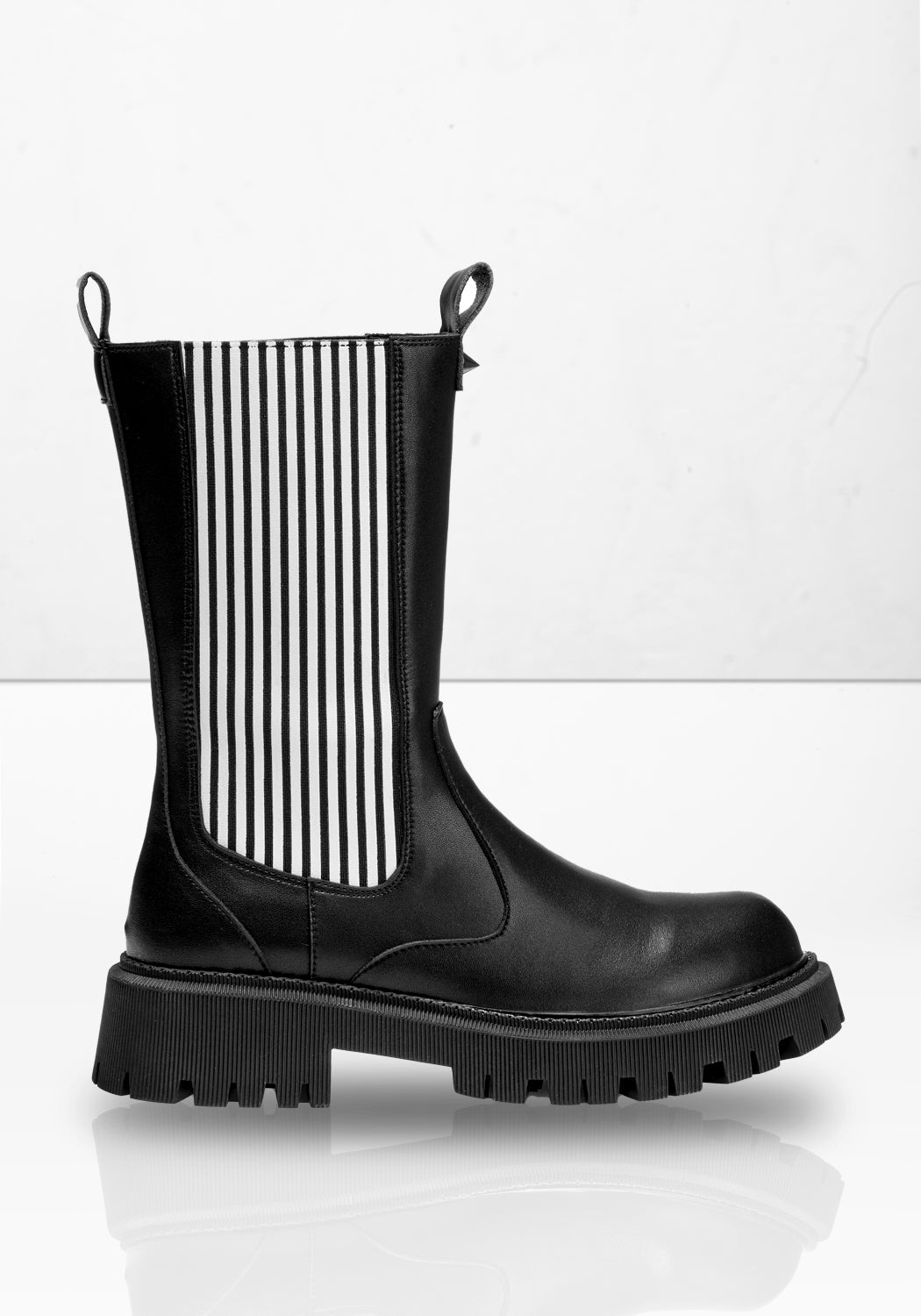 Disturbia | BEETLE BOOTS | Boots